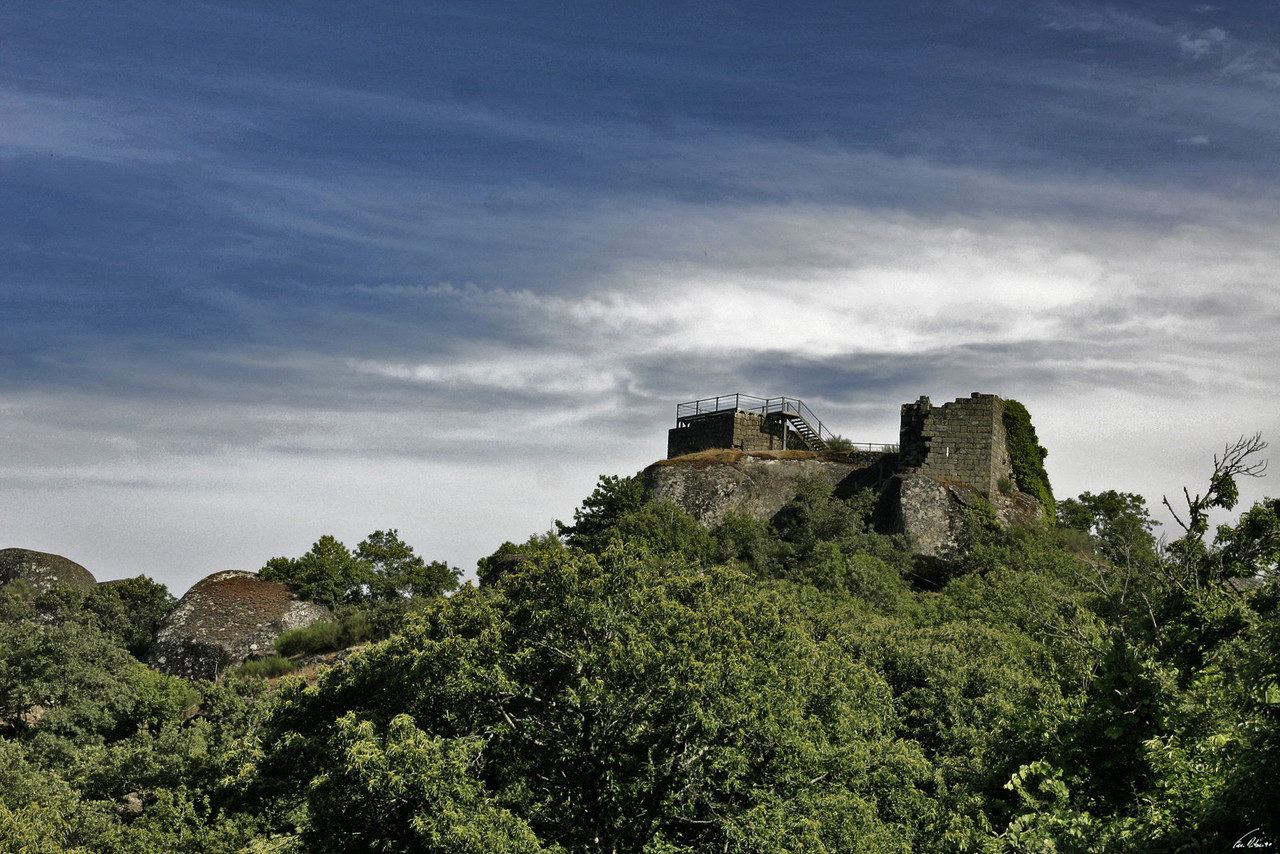 De cá para o Mundo - Castelo do Pontido - Vila Pouca de Aguiar - CHAVES