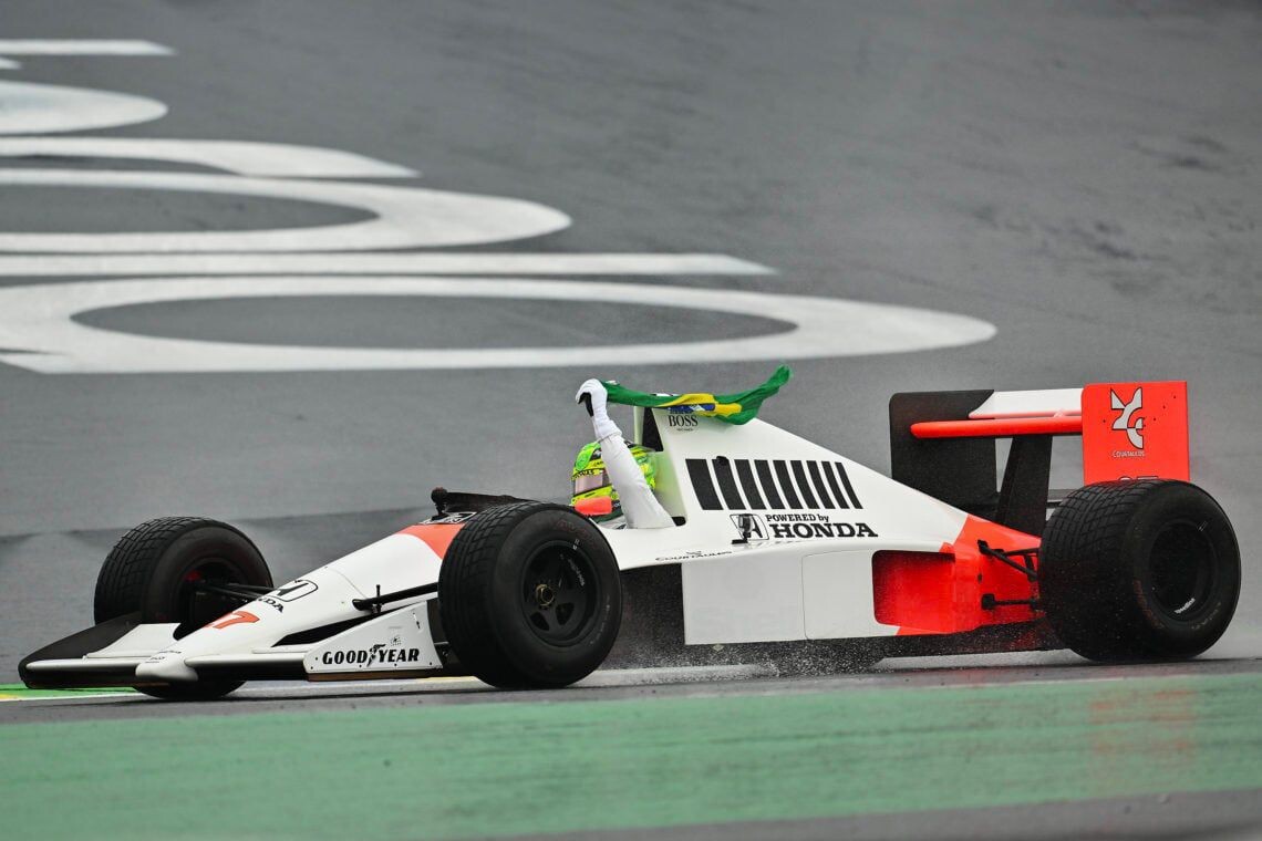 Hamilton recorda Senna em Interlagos - PORTO DAS PIPAS